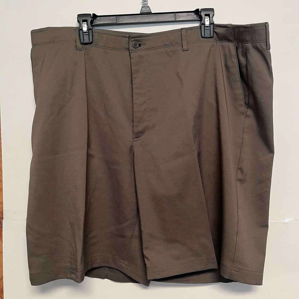 Pebble Beach Dark Olive Color - Gem